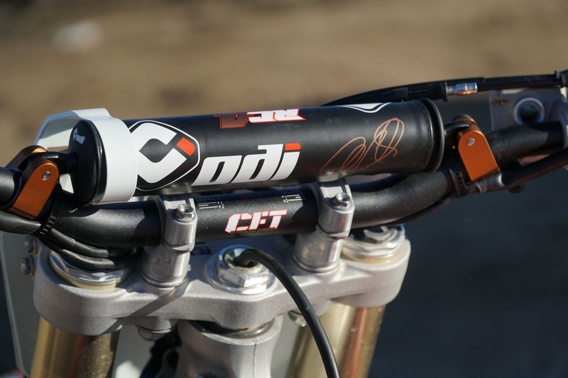 Мото кермо ODI MX Handlebars, "CFT" Podium, KTM(2016+)-928 Black купити ...